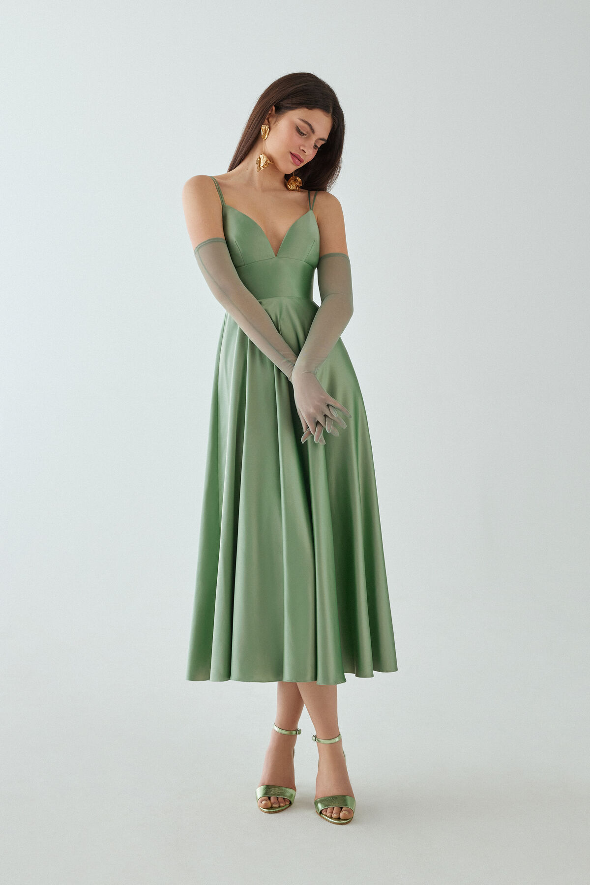 Abiti da cerimonia verdi e accessori coordinati | Atelier Emé