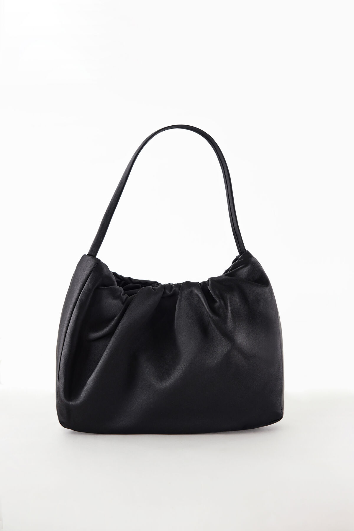 Pochette e borsette da cerimonia colorate ed eleganti | Atelier Emé